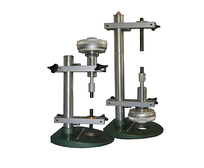 Calibration Instrument For Extensometer